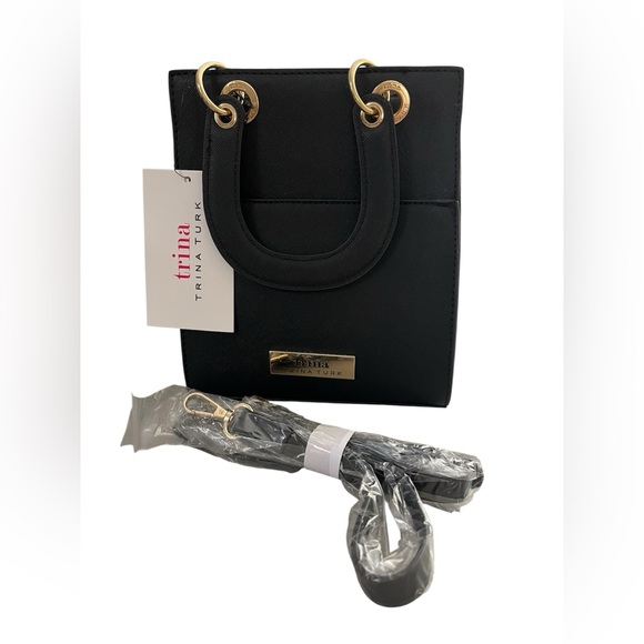 Trina Turk | Bags | Trina Turk Black Convertible Crossbody Bag Nwt ...